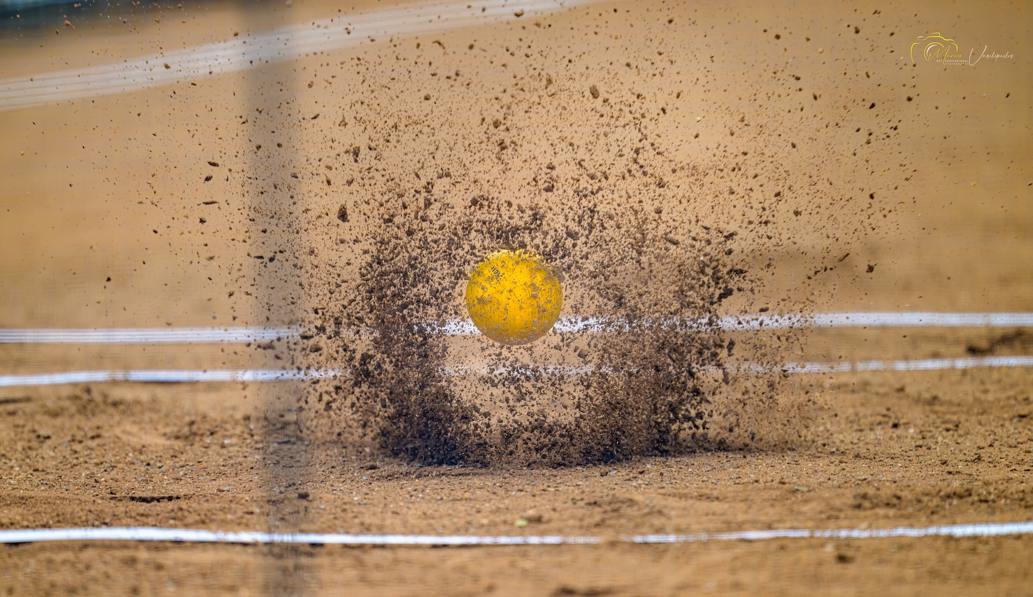Λαύριο: με καλές βολές και βροχή η πρεμιέρα του "the hero" | StivoZ.gr